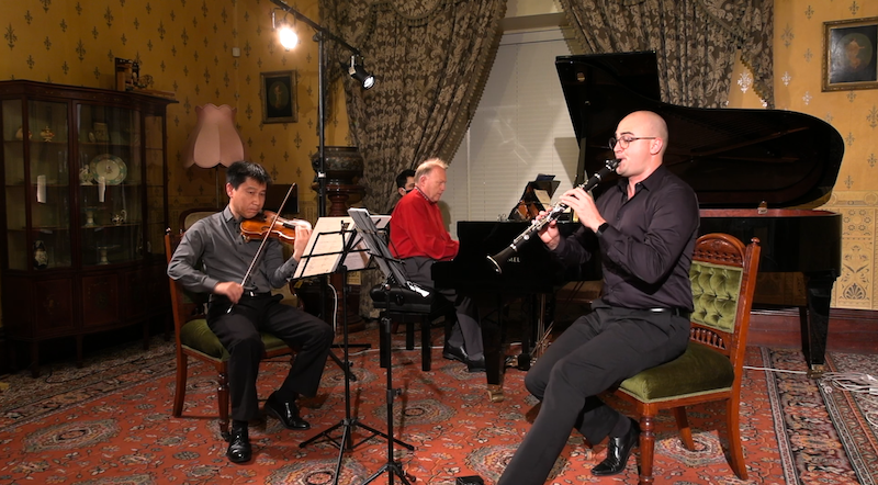 Classic Music in Historic Venues - Team of Pianists